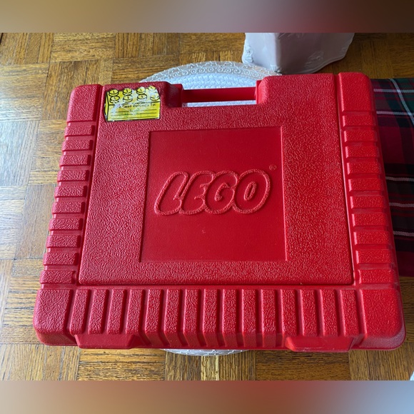 Lego | Toys | Lego Vintage 985 Red Plastic Storage Carrying Case Filled ...